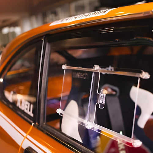 Choosing the right sliding window for your race car – Sandbrooks