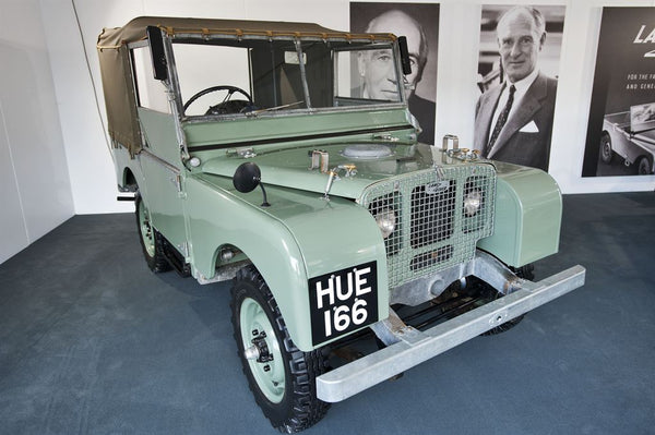 Land Rover S1 Heated Front Windscreens – Sandbrooks